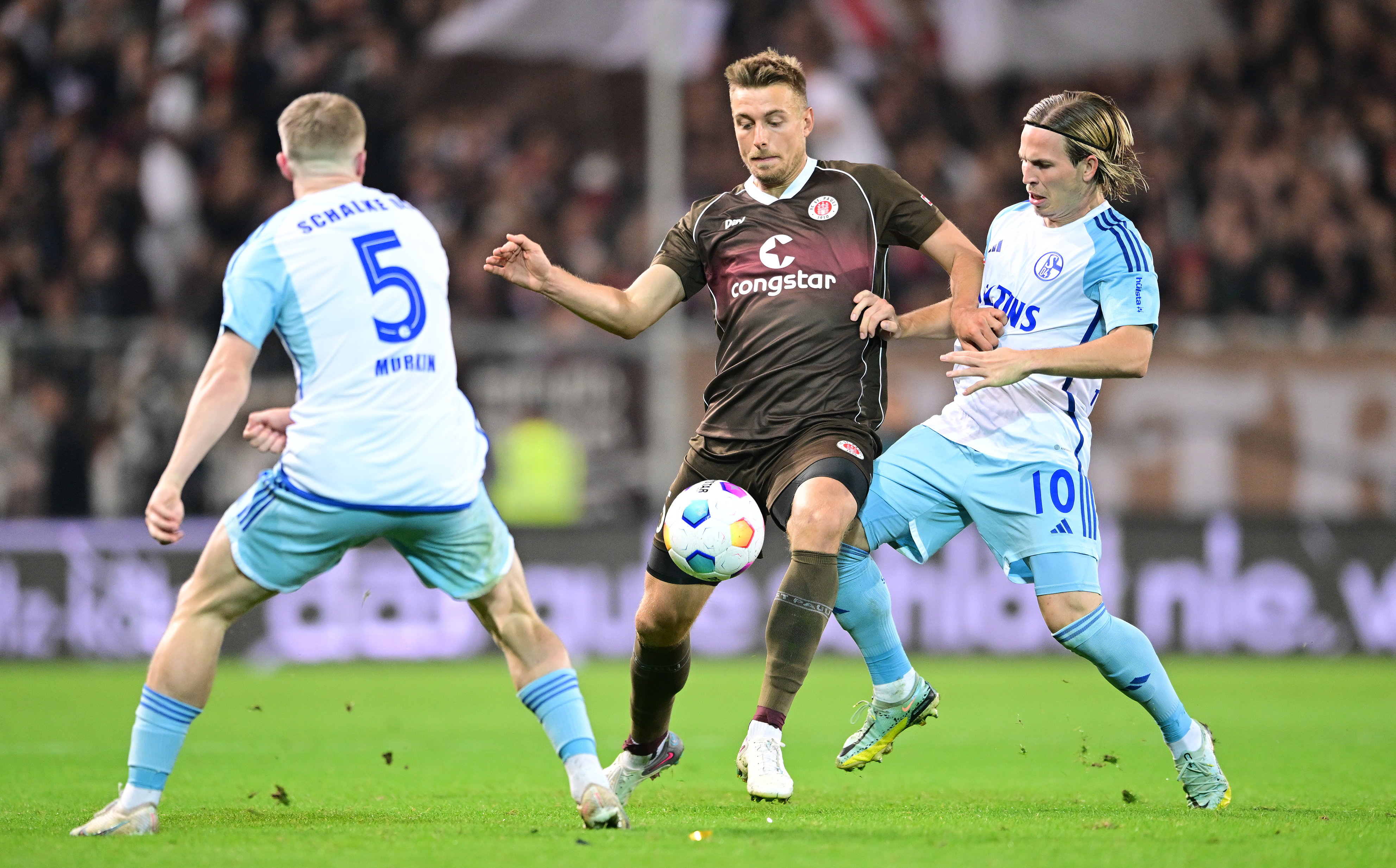 2. Runde im DFB-Pokal: Kiez-Kicker spielen zuhause gegen den FC Schalke 04 2. Runde im DFB-Pokal: Kiez-Kicker spielen zuhause gegen den FC Schalke 04